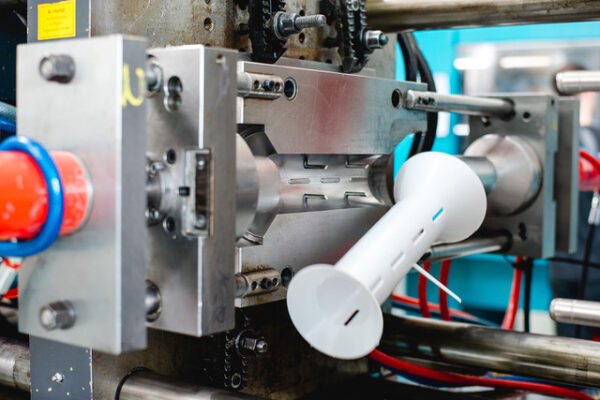 NEU: Spritzgussverfahren in nur 5 Schritten einfach erklärt.